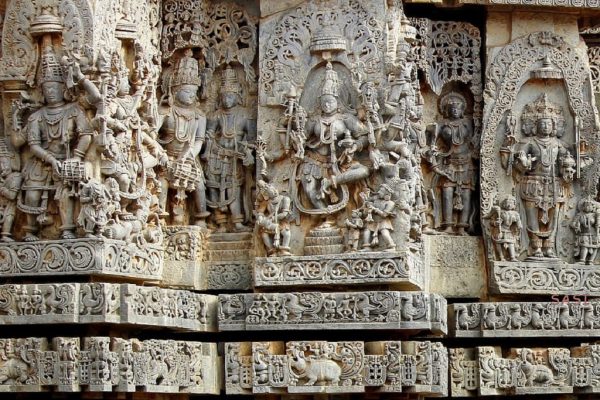 Belur Temple- A 900-year-old wonder with the most appealing ...